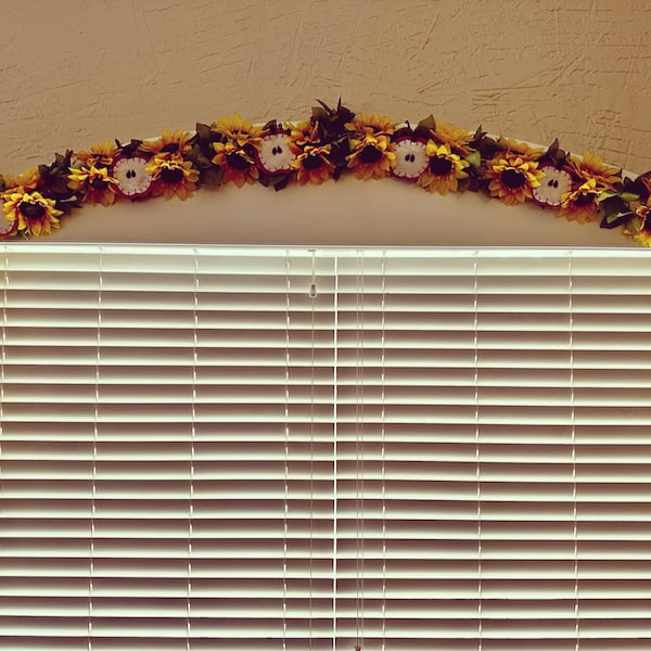 Handmade Felt Apple Slice Garland for Your Classroom, Back to School ...