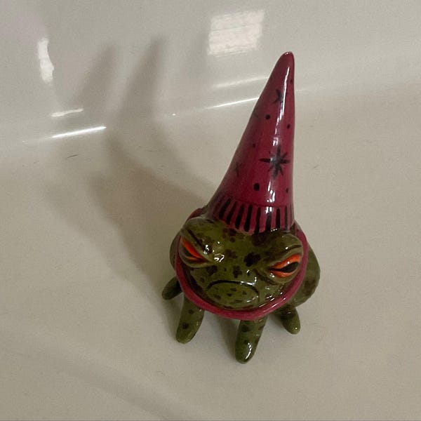 Ceramic Little Wizards Frog With Star - Fully Sculpted and Hand-painted ...