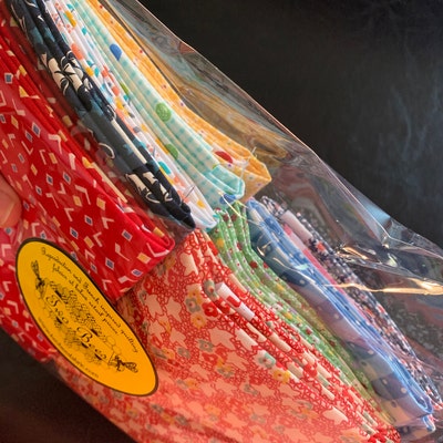 Reproduction Fat Quarter Bundle of 10 Assorted - Etsy