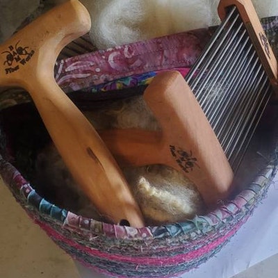 Wool Picker Fainting Maid Mini Swing Picker - Etsy