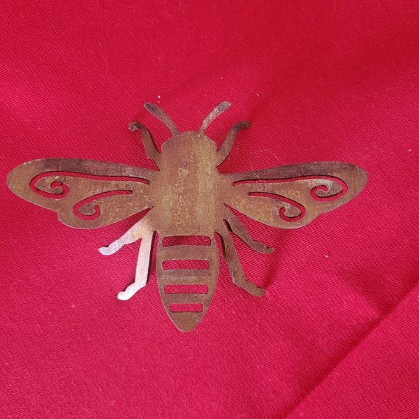 Rusty Metal Honey Bee- Rusty Insect - Pagan Garden Gift - Rusty Bee ...