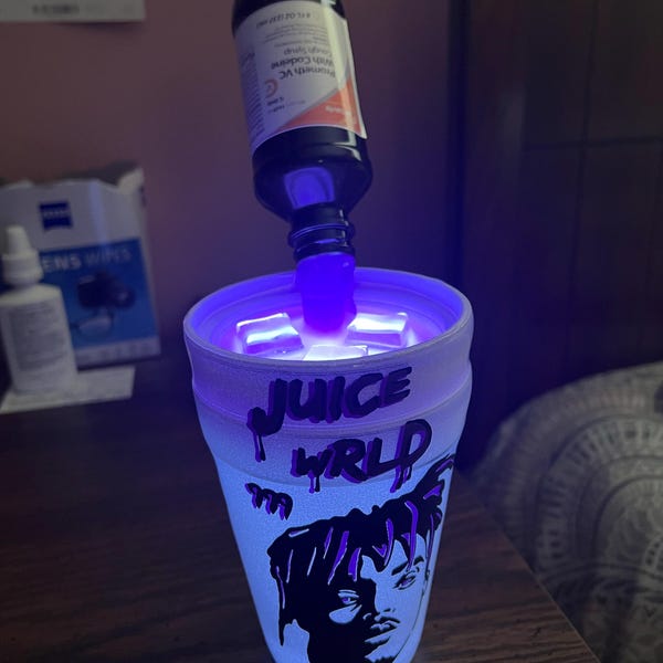 Light up Lean Pour Display - Etsy