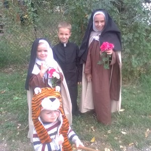 Nun Costume for Girls With Cloak - Etsy