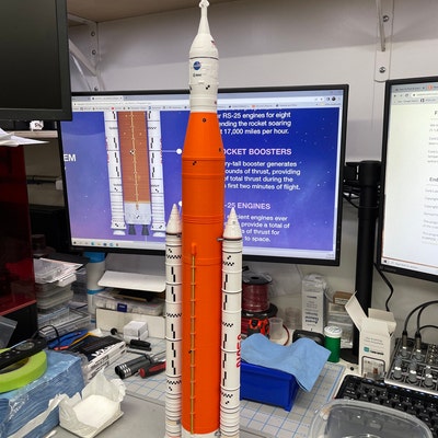 New USA THOR IRBM Missile Kit Model Rocket and Stand 1:48 - Etsy