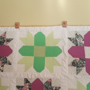 Quilt Hangers for Wall Hangings Tapestry Hanger Wooden Clips - Etsy