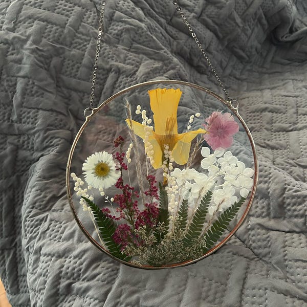 Pressed Flower Art in Stained Glass Frame, Sunkatcher, Botanical Dried Pressed Flower Frame ...