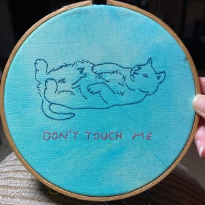 PDF Alien Cat Embroidery Pattern Cat Embroidery Pattern Embroidery ...