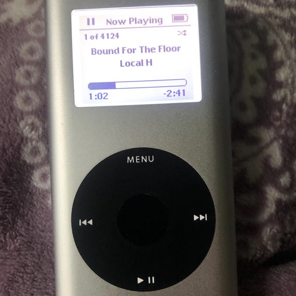 Built to Order - Heavily Modded Ipod Mini 2nd Gen - Green Backlight ...