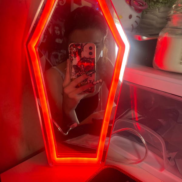 Custom Gothic Name Neon Sign, Old English Font Sign, Custom Name Neon ...