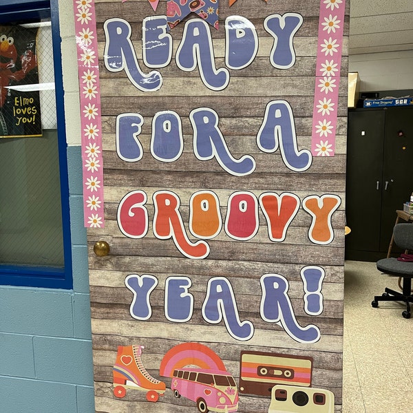 Retro Style Back to School Bulletin Board 1970s Theme Elementary ...