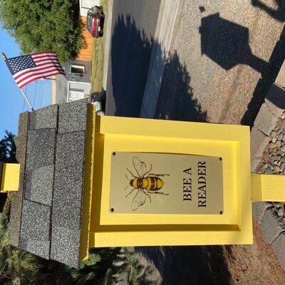 Bee A Reader Library Plaque From the Family of the Founder of the ...