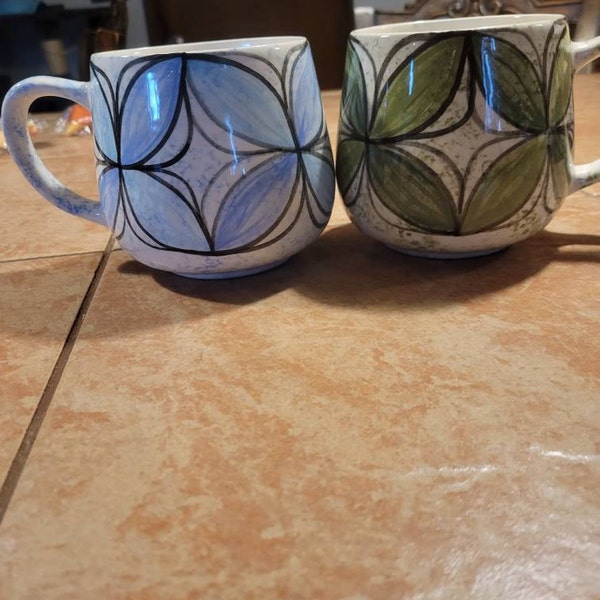 Hawaii Handcrafted Ceramic Ipu Gourd Ornaments, Hand Painted, 3 Sizes ...