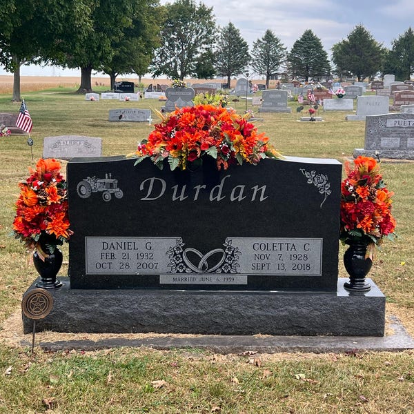 Rust Tan Yellow Fall Cemetery Headstone Saddle-grave Headstone Flowers ...