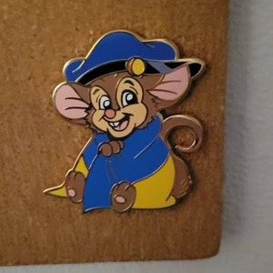 Joanna the Goanna Enamel Pin - Etsy