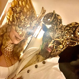 Venetian Cloak tabarro in Typical Venetian Wool With Full | Etsy