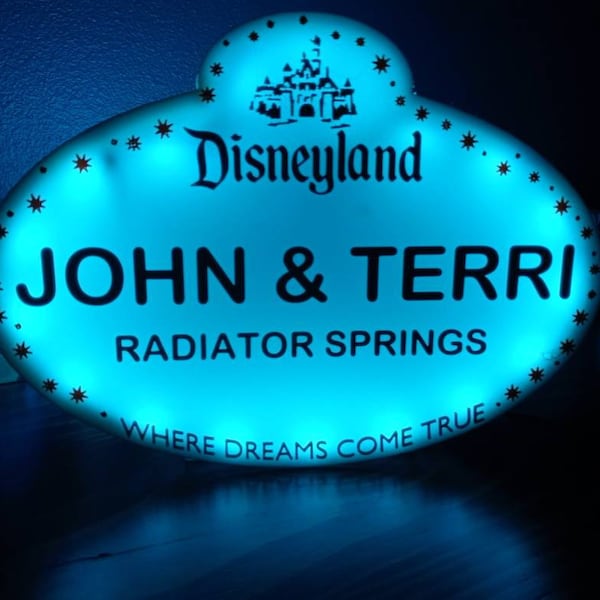 Custom Large 3D Printed Disney Cast Member Name Tag Decoration - Etsy