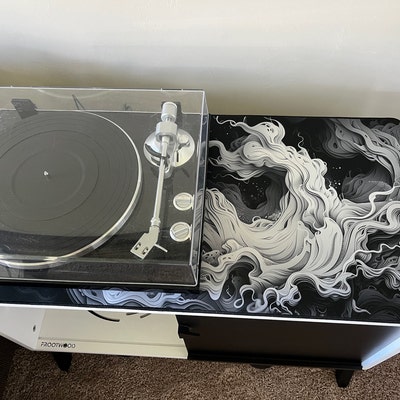 Gothic Cemetery Crow Horror Aesthetic PC Gaming Setup Computer Table ...