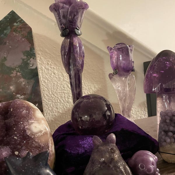 Spirited Away Chibi No Face in Bathhouse Pool - Rose Quartz Carving (0 ...