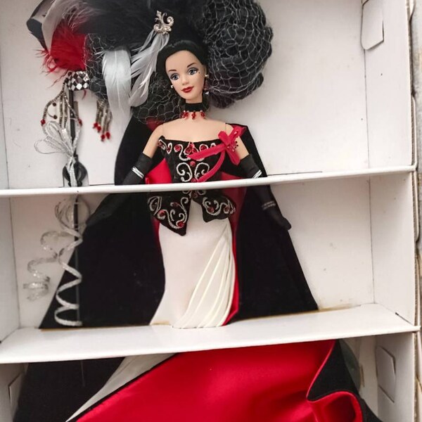 BARBIE glamorous Gala 2003 Mattel NEW - Etsy