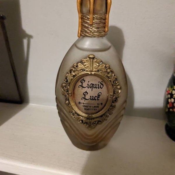 Liquid Luck Potion Magic Apothecary Herbology Glass Bottle Prop - Etsy