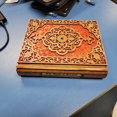 Book Box, Hidden Hinge, Comic Book and Magazine Sized, SVG, Glowforge ...