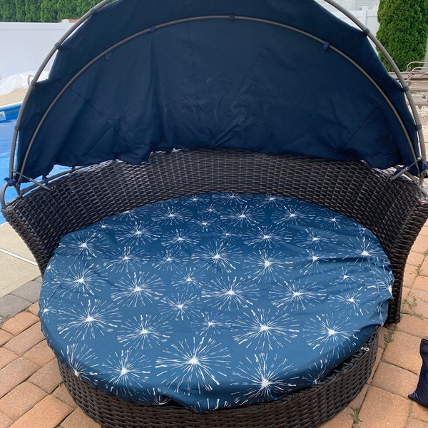 Round Outdoor Daybed Drawstring Cover - Daybed Cover - Washable ...