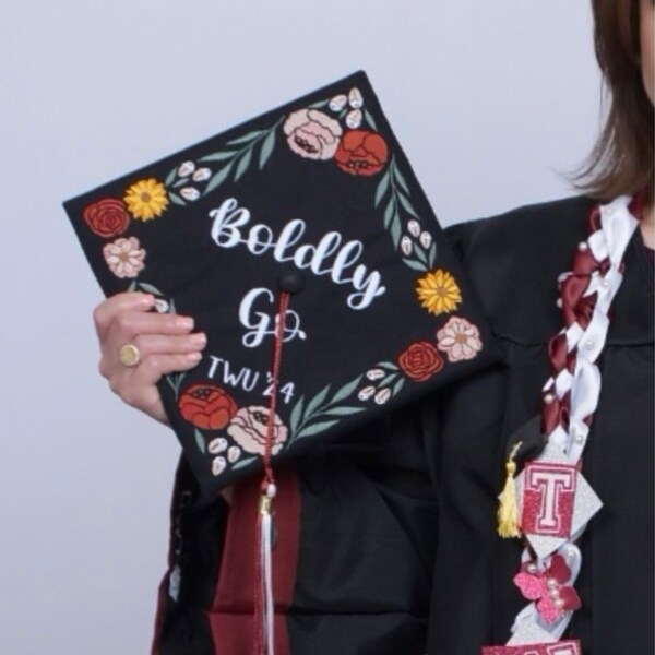 Custom Embroidered Graduation Cap Topper | Personalized Grad Cap ...