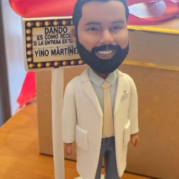 Custom Boyfriend Bobblehead, Personalized Romantic Gift for Him, Custom ...