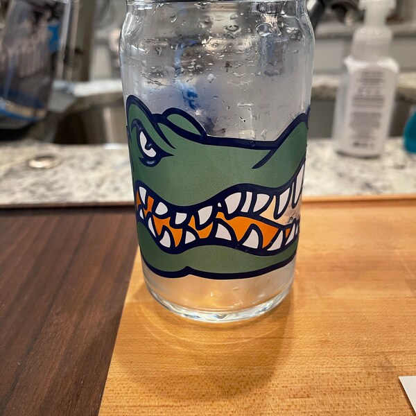 Color Changing Teacher Crayon With Name – 16 Oz Beer Can Glass ...