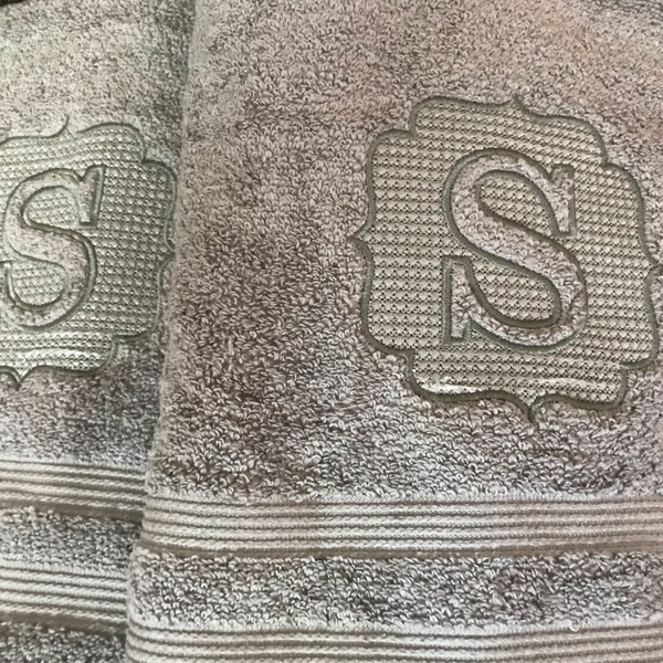 Personalized Embossed Embroidered Bath Towel, Full Size Bath Towel ...
