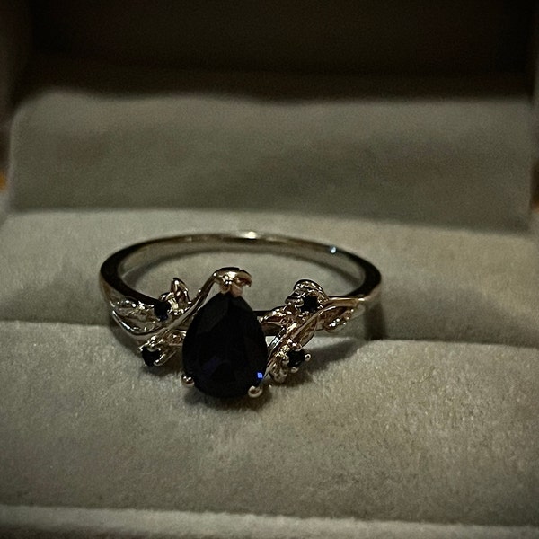 Elegant Pear Shaped Sapphire Ring Vintage Unique Twig Engagement Ring ...