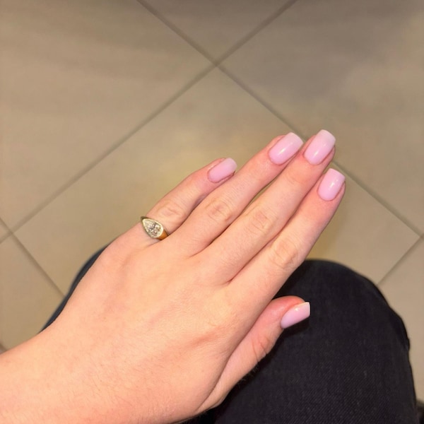 Wide Gold Signet Ring With Betel Leaf Engraving – 14K/18K Solid Gold ...