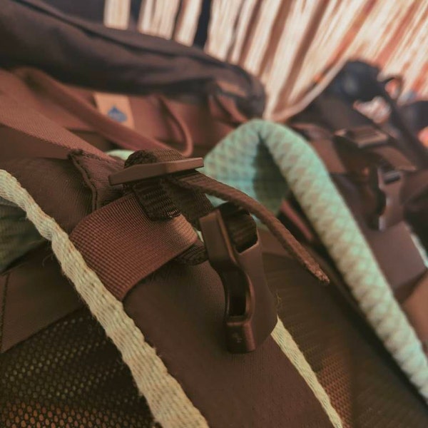 Front Carry Buckle Adapter Clips for Osprey Farpoint/fairview 40 ...