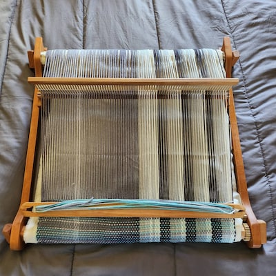 Extra Large Great Grizzly Loom 60 X 64 Adjustable Tapestry Loom the ...