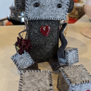 DIY Kit Felt Robot Make Your Own Robot Plush Includes Pattern and ...