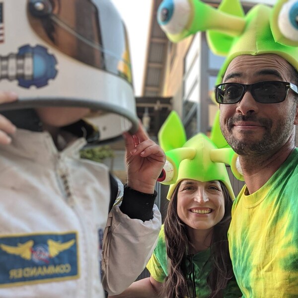 Foam Party Hats Alien Hat - Alien Costume Hat - Space Party Hat - Area ...