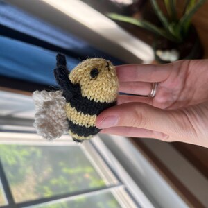 Honey Bee Knitting Pattern, Knit Bumble Bee Diy Tutorial for Bee Baby ...
