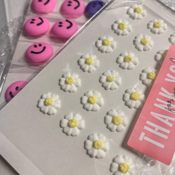 Royal Icing Daisies Transfers / Daisy Sprinkles - Etsy