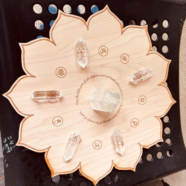 Reiki World Peace Crystal Grid - Altar Decoration - Etsy