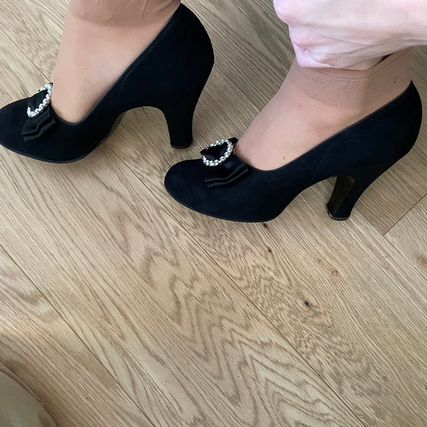 1970s Black & White Platform Pumps by Bellesco UK 6 - Etsy UK