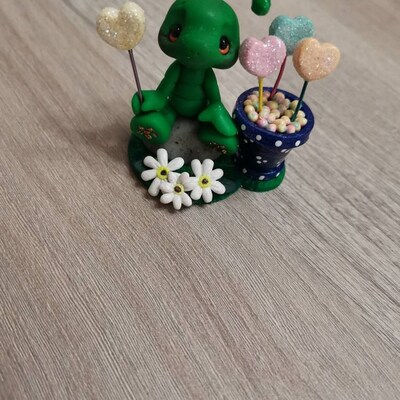 Ant in Ring of Flowers Miniature Polymer Clay Insect Figurine - Etsy