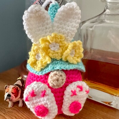 Easter Crochet Pattern Bunny Keychains With Crochet Flowers, Crochet ...