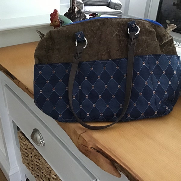 Mini Traveler Sling Pouch: by Kandou Patterns - Cork and Waxed Canvas ...