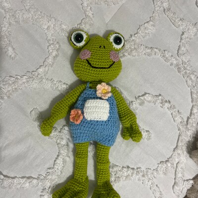 Frog Toad Crochet Pattern, Cute Green Frog in Clothes, Tommy the Frog ...