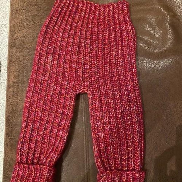 CROCHET PATTERN + VIDEO Easy Crochet Baby Pants Pattern + Video ...