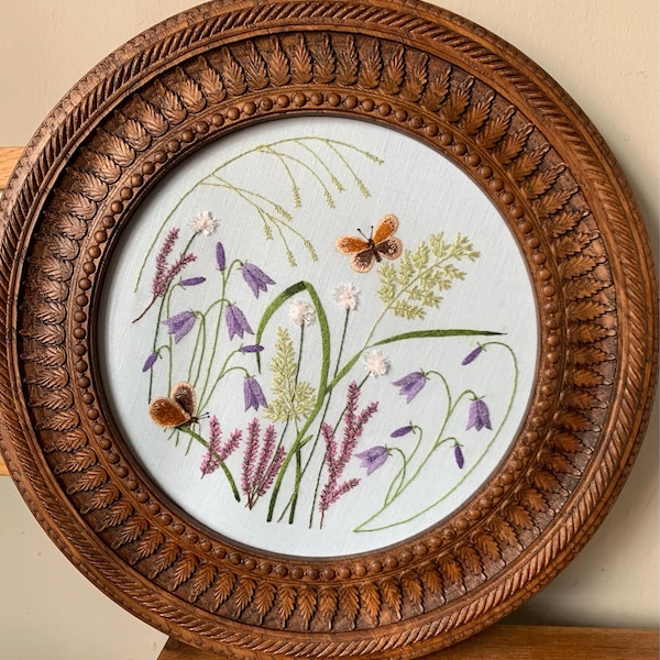 Round Frame, Wooden Round Frame, Round Picture Frame, Round Carved ...