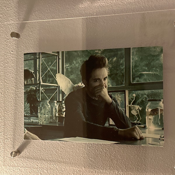 Edward Smell Stinky Face Poster - Etsy