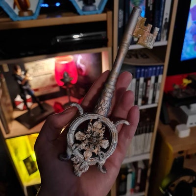 Resident Evil Village Lady Dimitrescu Key 3d Printed Replica - Etsy