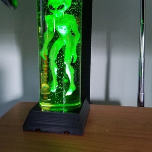 Alien in Stasis Tank, Green LED Lamp, Extra Terrestrial Figure, Area-51 ...