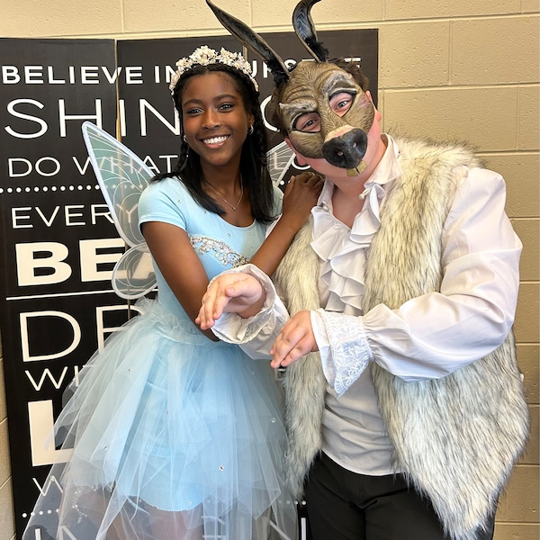 Emerald Witch Mask for Halloween, Masquerade Balls & Magical Cosplay - Etsy